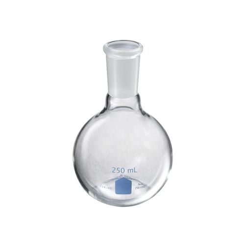 PYREX® VISTA™ Short Neck Boiling Flasks with Flat Bottoms