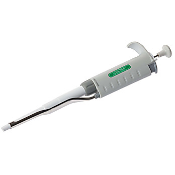 Adjustable Pipettes